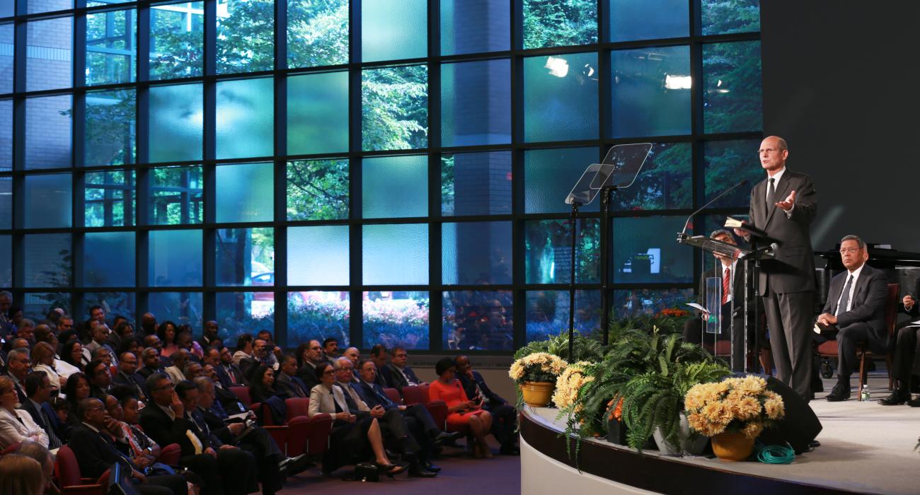 Mission | Adventists Urged to Intensify Work in the Cities